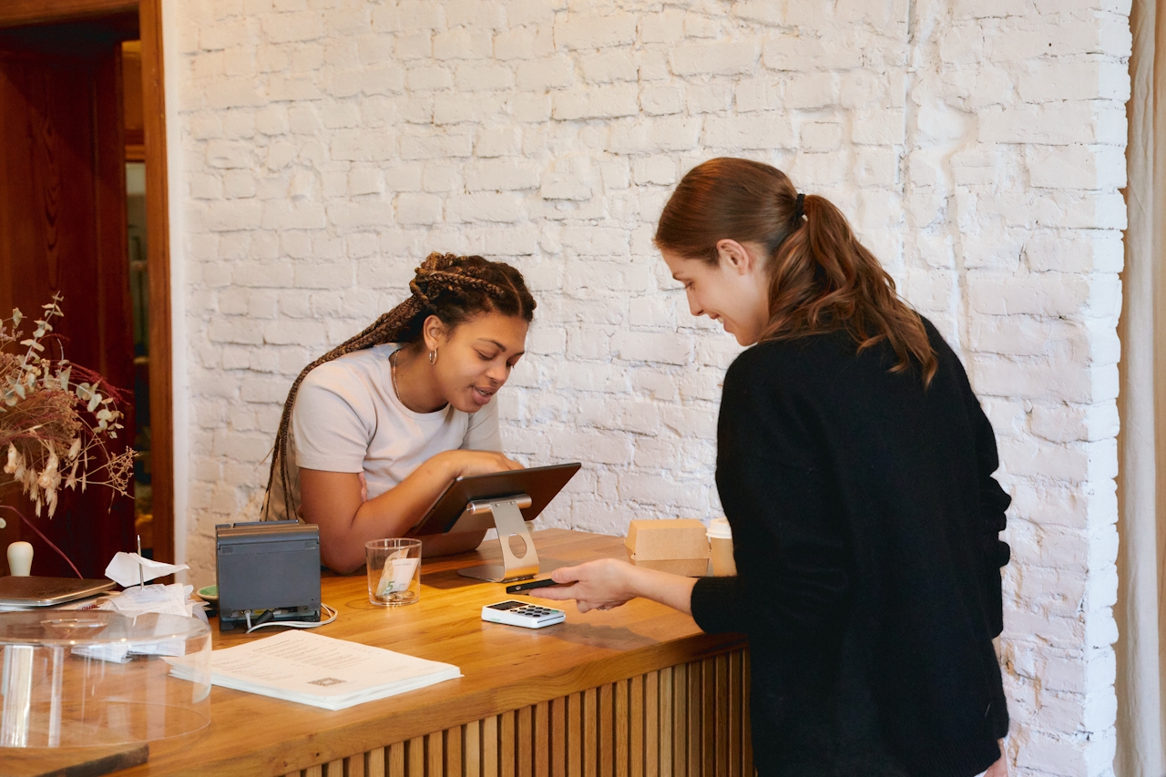 Rising customer aggression | Employers concerned - Sonder